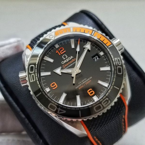 FS: Omega Planet Ocean 600M 43.5mm Rubber Strap Orange 215.32.44.21.01 ...