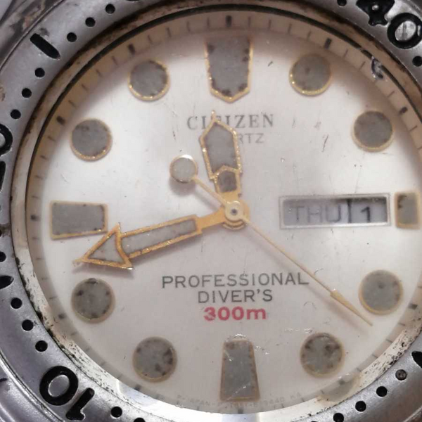For Sale - 1989 Citizen Professional Diver's 300M titanium ...