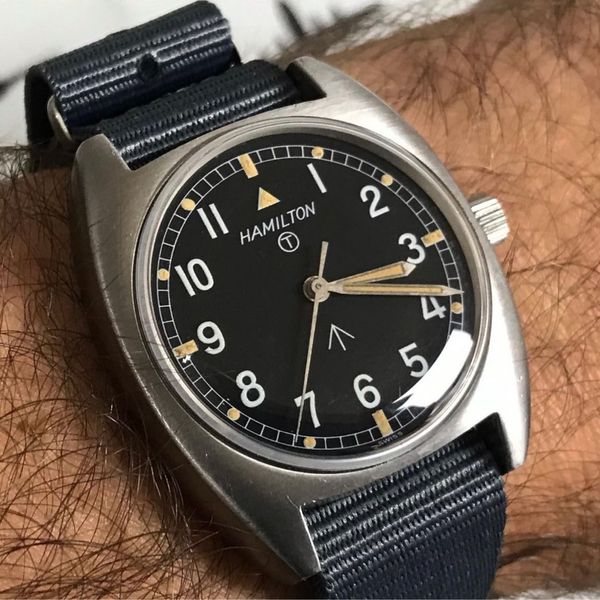 Rare British MOD issued Field W10 Watch Vietnam Era Creamy applied Loom ...