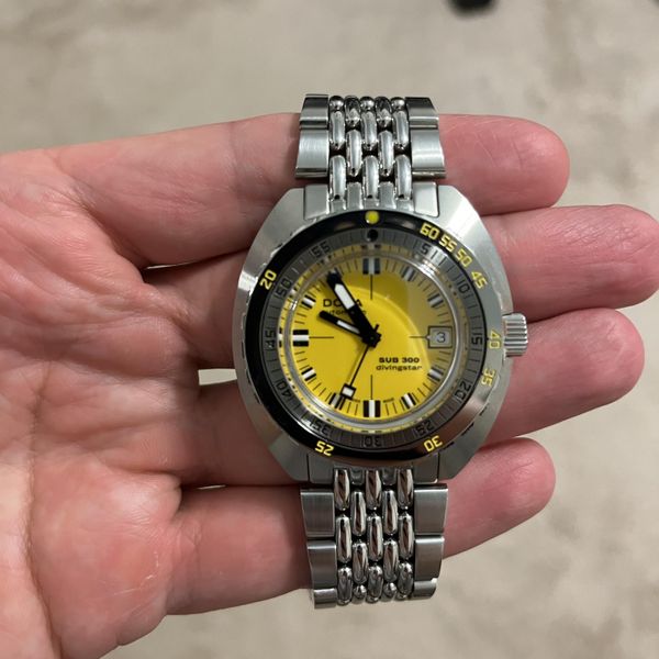 FS: Doxa Sub 300 - Divingstar - Yellow - COSC - Mint | WatchCharts ...