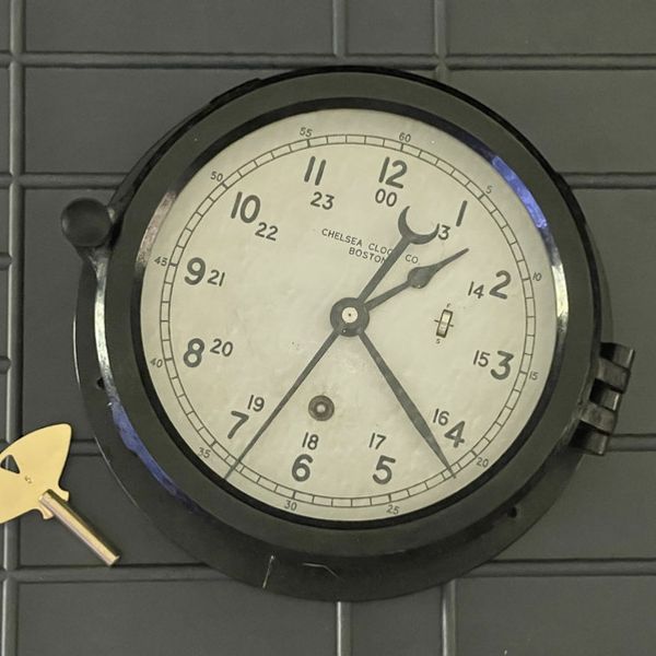 [$175 USD] CHELSEA Ship's Clock w/Bakelite Case - Runs Great | WatchCharts