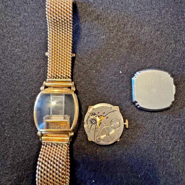 Elgin 554 Wristwatch, Made 1948, runs and keeps time | WatchCharts ...