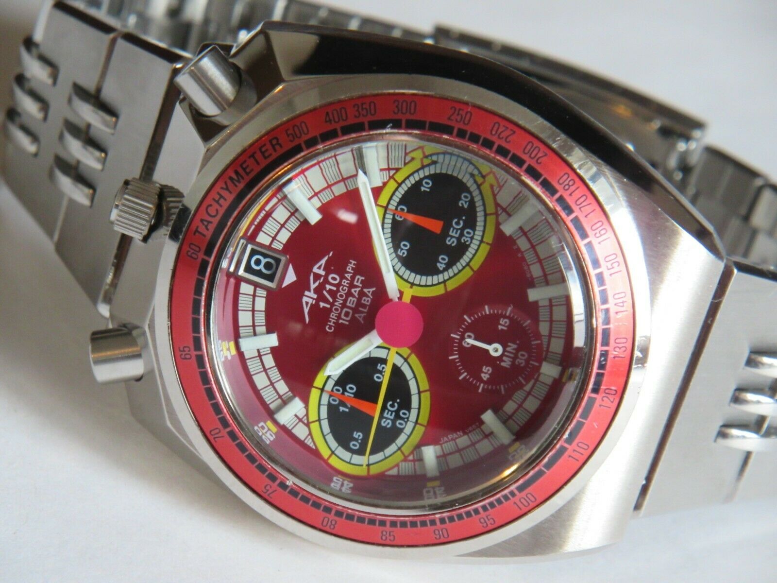 SEIKO ALBA AKA BULLHEAD CHRONOGRAPH V657-6060 RED | WatchCharts Marketplace