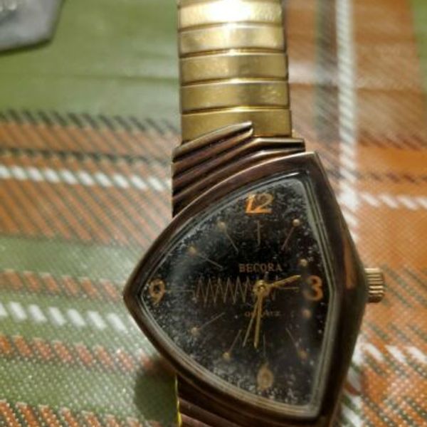 Vintage Becora looks similar to Hamilton Ventura Watch Nice Used needs ...