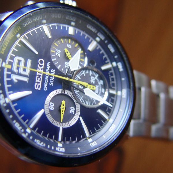 Seiko Men's Jimmie Johnson BLUE Solar Watch SSC505 7 TIME NASCAR ...