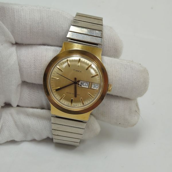 Vintage Timex 1980 Menâ s 36MM Marlin Watch Day Date England 28418 ...
