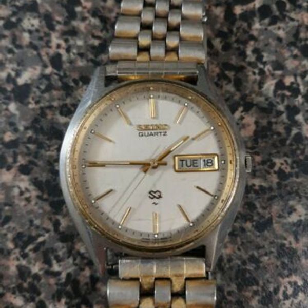 Vintage gold tone Seiko Quartz SQ Men's Watch Day Date #7123-8469 Runs!! | WatchCharts