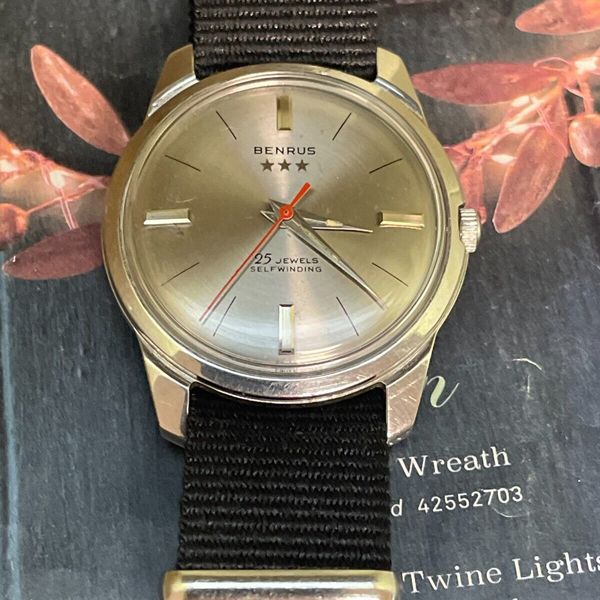 Vintage 60s Benrus Automatic men's watch, orig platinum color dial ...