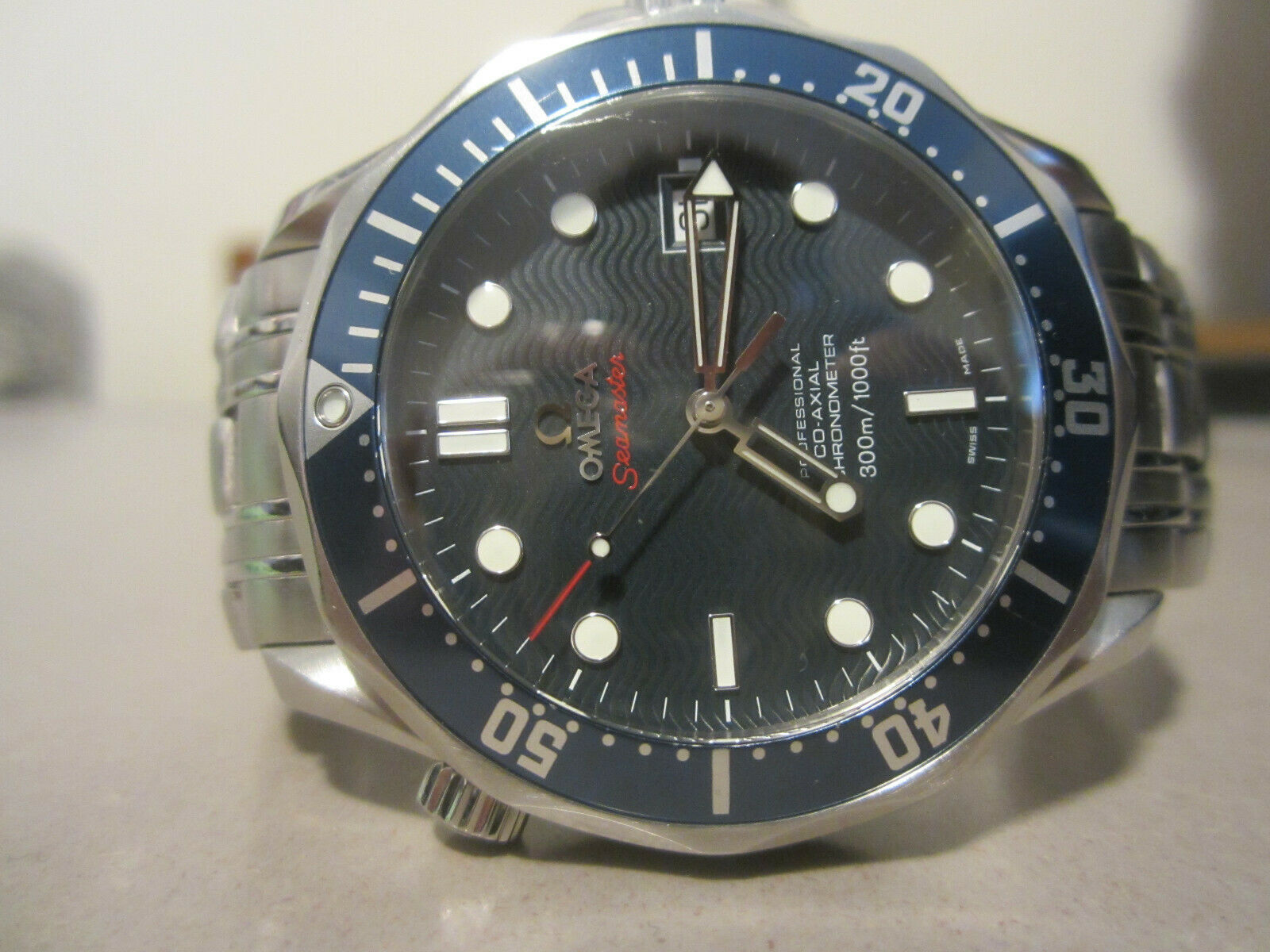 2220.80.00 Omega Seamaster | WatchCharts