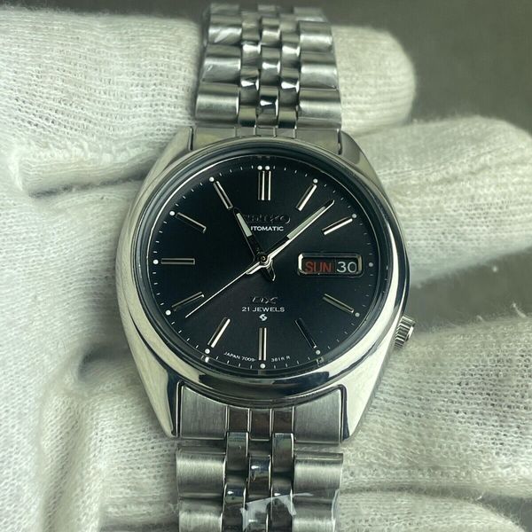 Vintage Seiko 5 DX Automatic Mens Watch Day/Date 7009 | WatchCharts Marketplace
