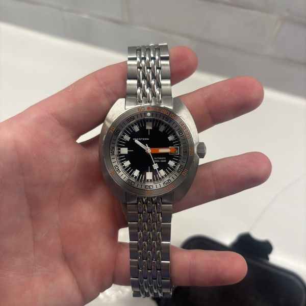Seestern Sub 600T DOXA Homage Men's Watch (42MM) | WatchCharts Marketplace