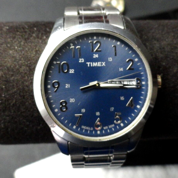 Vintage Blue Face Men's Timex Indiglo Watch With Day/Date New Battery ...
