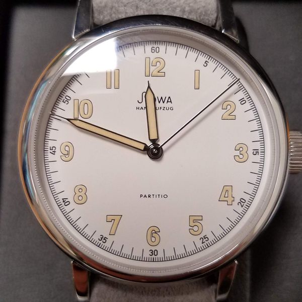 [WTS] Stowa Partitio White Handwind Solid Caseback | WatchCharts