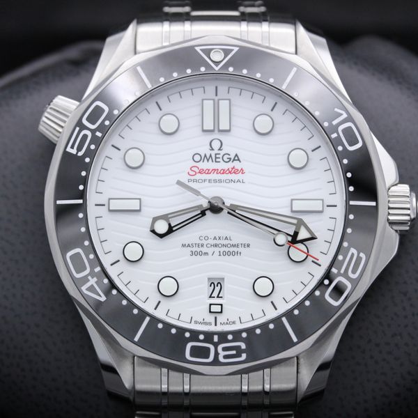 FSOT: Omega Seamaster 300m - White Wave - Stainless - 42mm - Mint 2022 ...