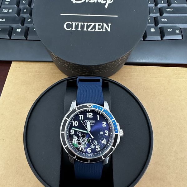 Citizen Eco Drive Disney Mickey Scuba Diving Quartz Men's Watch AW1707 ...