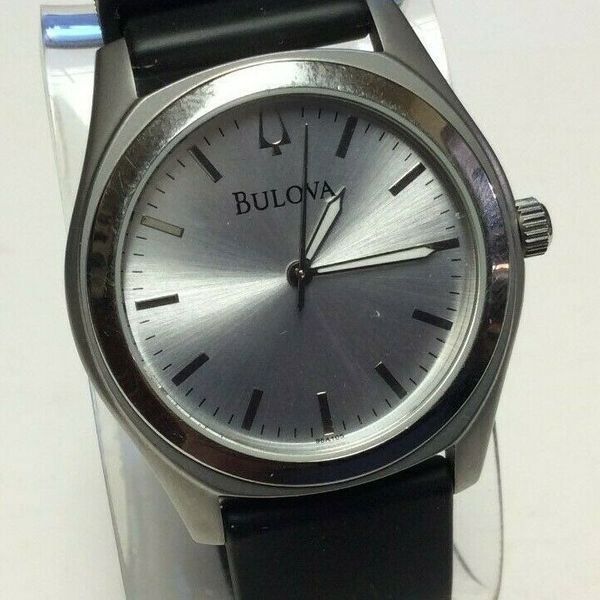 Bulova mens watch C860745,very desirable model,lightly used,runs good ...