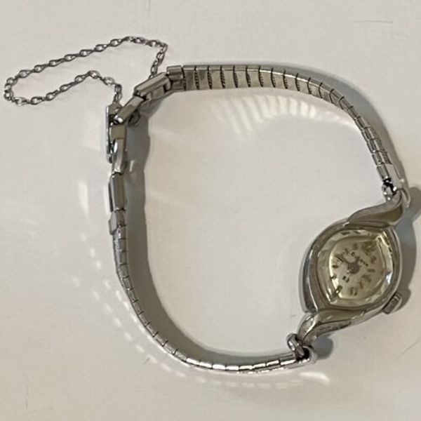 Vintage Bulova Wristwatch M9 23 Womanâ s 10K RGP Bezel Runs Keeps Time | WatchCharts Marketplace