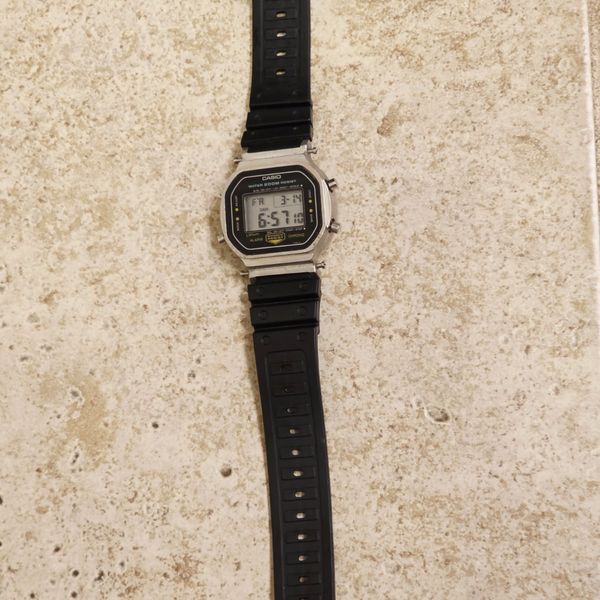 RARE Vintage Casio G-SHOCK DW-5200 Japan H (240) ( WORKING ...