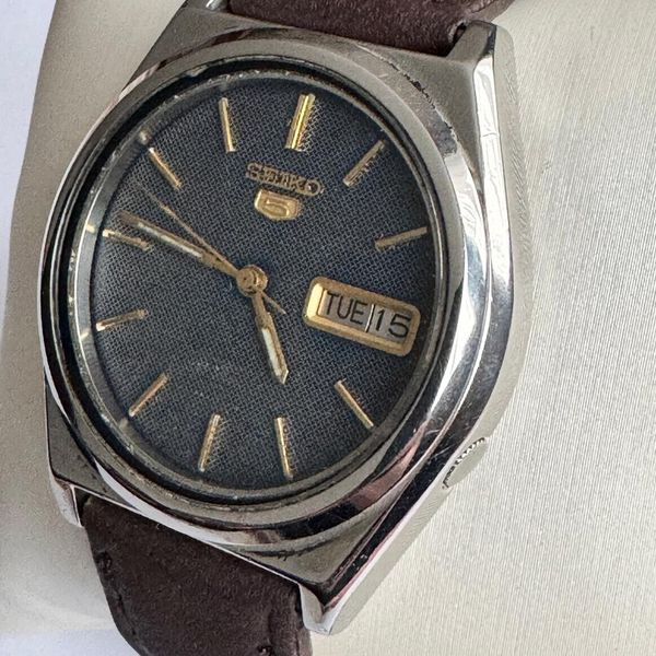 Vintage Seiko 5 Automatic Men Watch, Day/Date, Used. N-03 | WatchCharts Marketplace
