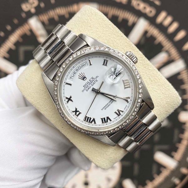 FS: Rolex Day-Date 36 MINT DOUBLE CLICK Custom Diamond Bezel 18206 Full ...
