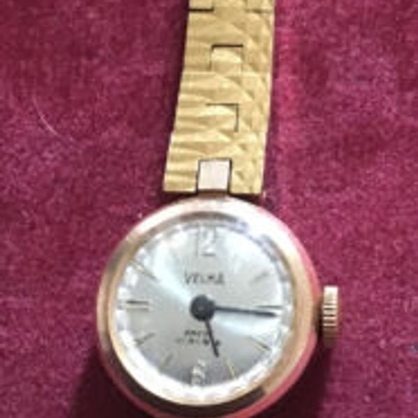Vintage Rare Velma Ancre 17 Rubis Ladies Watch Russian Made Spares Or ...