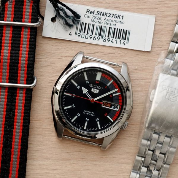 Wristwatch Seiko SNK375K1 "Racer" (Seiko 5) - Used, Excellent Condition ...