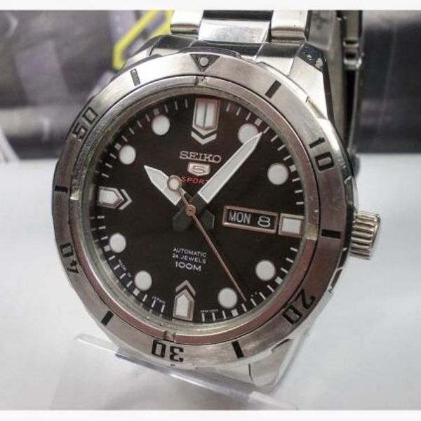 "Silver Bezel" SEIKO 5 SPORTS SRP671J. Automatic Dive Watch 4R36-04J0. 44mm. 24J | WatchCharts ...