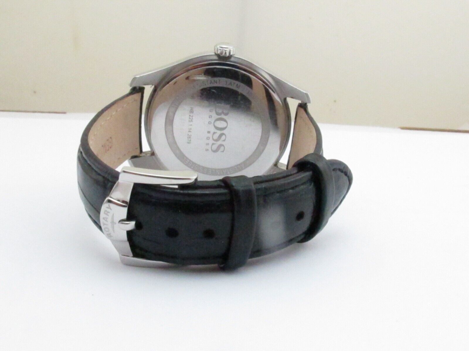 Hugo Boss Men s 42mm Black Dial Classic Designer Watch HB 225 1 14 2679 WatchCharts Marketplace