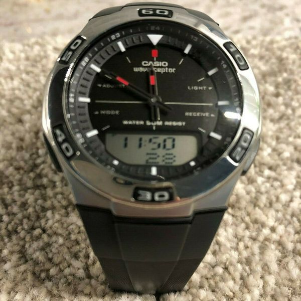 Collector Casio Wave Ceptor WVA-105H 2735 Watch - broken watch band ...