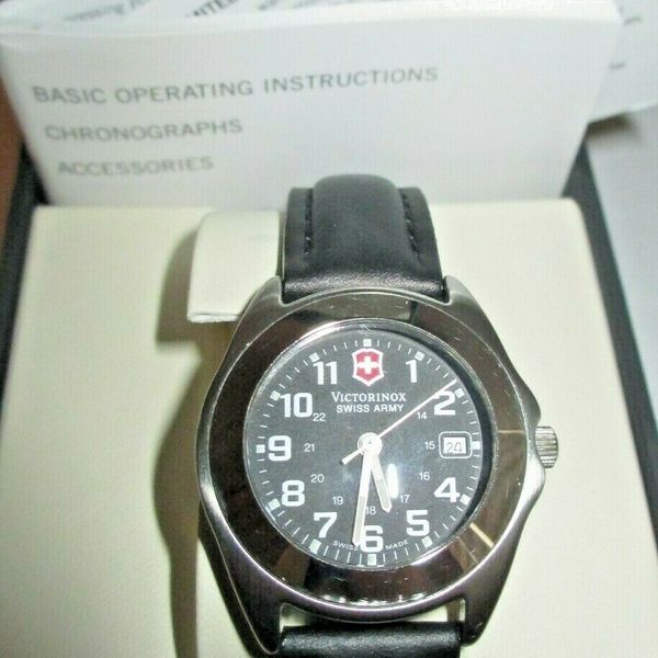 LADIES VICTORINOX SWISS ARMY WATCH ADVDERTISING IKEA IN BOX WITH PAPERS ...