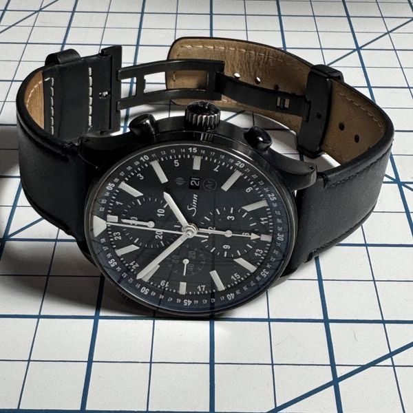 Sinn 900 Pilot S | WatchCharts Marketplace