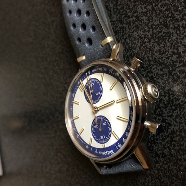 FS: Customized Undone Urban Limited Blue and White Mechaquartz 40mm ...