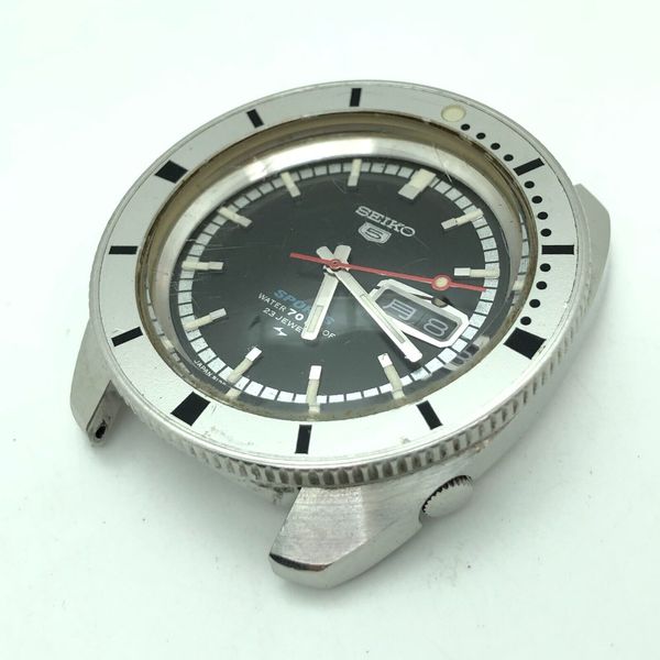 Seiko Kamen Rider 5126-8090 Advanced Charts | WatchCharts