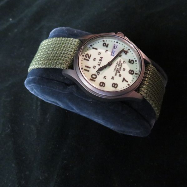 Seiko ALBA Titanium Watch 7N43-OAEO | WatchCharts Marketplace