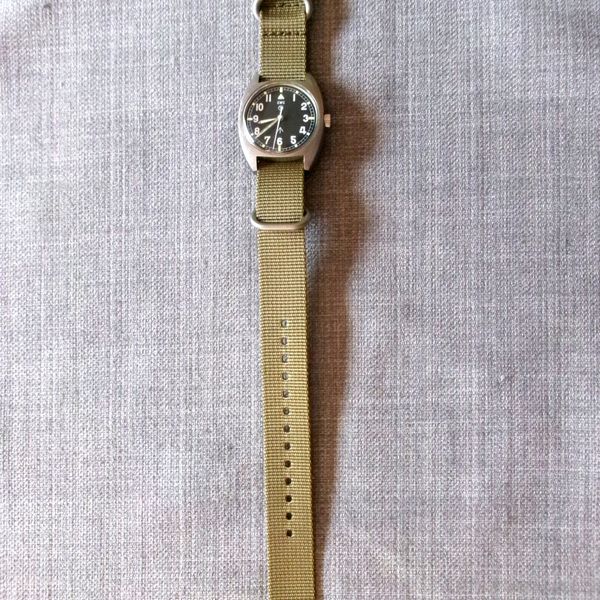Genuine British military CWC mech. 6943/79 [1979 W10 [Army] Good time ...
