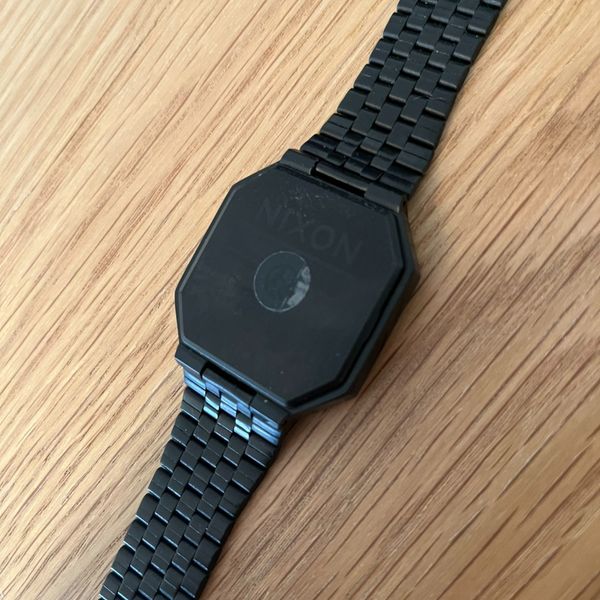 Nixon Re-Run - All Black - perfect condition with original box ...