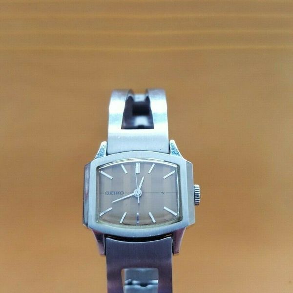 Seiko silver angel ladies vintage watch | WatchCharts