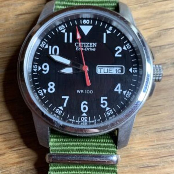 Citizen Eco-drive WR 100 GN-4-S Mens Watch Military Style | WatchCharts