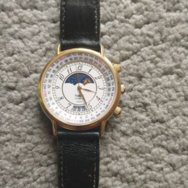 Nouvelle annonceMontre Homme Timex 364T Cell Soleil /Lune Vintage ...