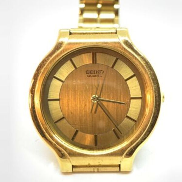 Vintage Seiko Quartz mens watch V701-6K09 new battery original band Japan runs | WatchCharts ...