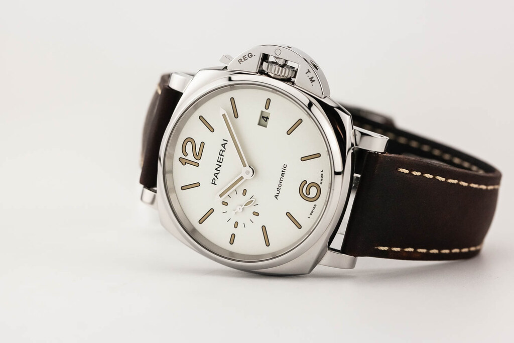 fsot - Panerai Luminor Due - 42mm - White Dial - PAM01046 ( excellent ...