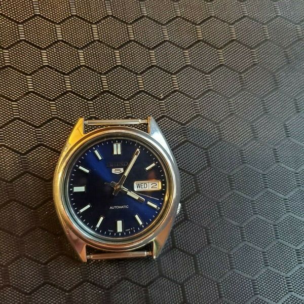 Seiko SNXS77 Automatic. Blue dial 37mm case diameter | WatchCharts