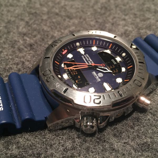 Deep Blue Depth Meter analog/digital blue face | WatchCharts Marketplace