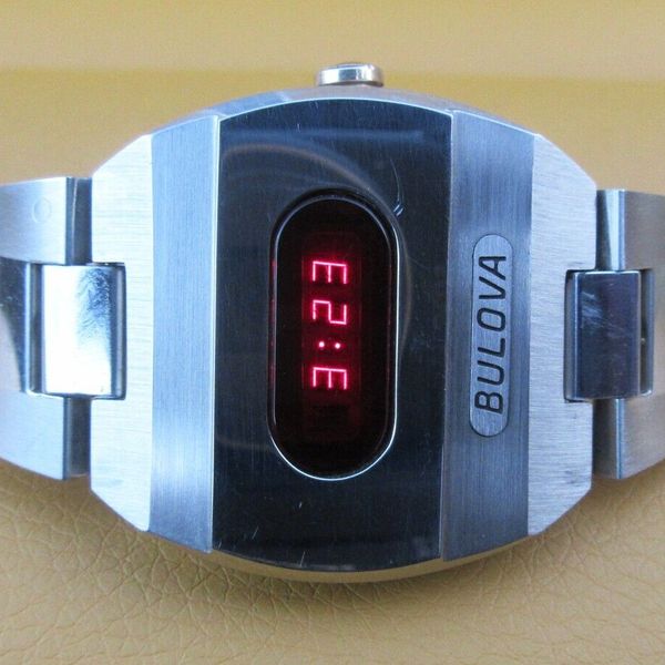 SS BULOVA N4 BIG BLOCK LED Digital Retro 1975 retro Quartz Solid state ...