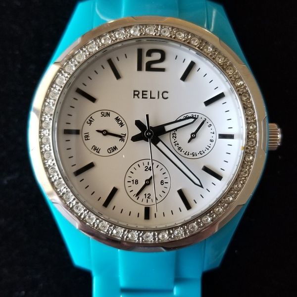 Relic by Fossil Silver Tone Day/Date Watch Blue Band 6.5" Max Size New ...