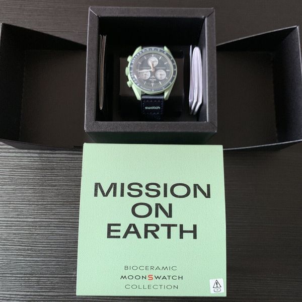 NEW Swatch x Omega Bioceramic Moonswatch Mission To Earth - w/ Box and ...