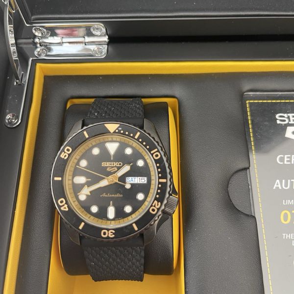 SEIKO 5 AUSTRALIAN SUPER CARS V8 Limited Edition Automatic SRP J01K1 ...