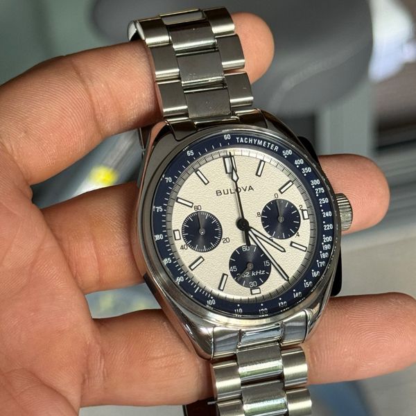 Bulova Lunar Pilot 98K112 | WatchCharts Marketplace