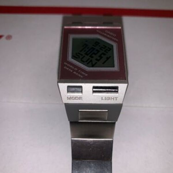 Rare White Vintage Casio 2190 FS-00 Illuminator, Data Bank, Stopwatch ...