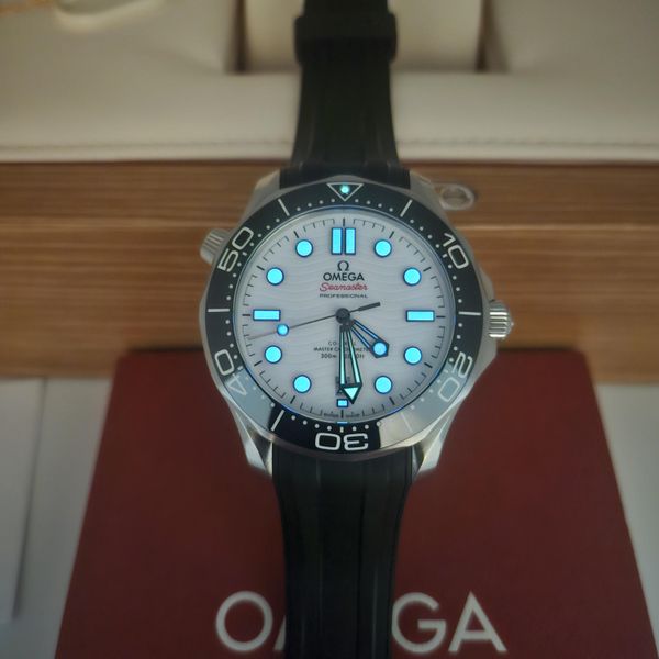 [WTS] Omega Seamaster Pro 300M White Wave Dial | WatchCharts Marketplace